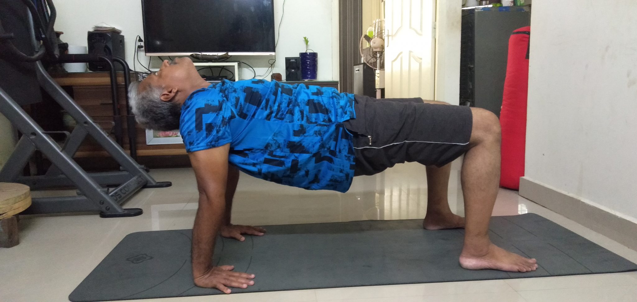 இன்று ஒரு ஆசனம் (28) – அர்த்த பூர்வோத்தானாசனம் (Reverse Table Top Pose ...