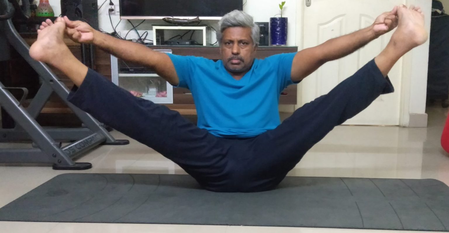 இன்று ஒரு ஆசனம் (41) – ஊர்த்துவ உபவிஸ்த கோணாசனம் (Upward Seated Angle ...
